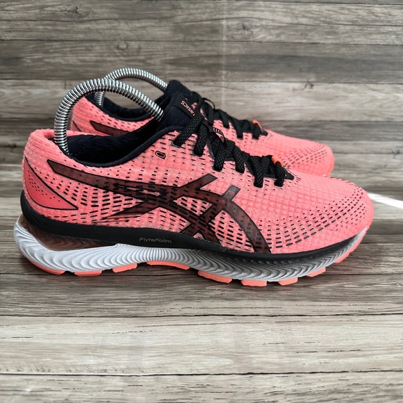 Asics | Shoes | Preowned Used With Normal Wear In Good Condition | Poshmark